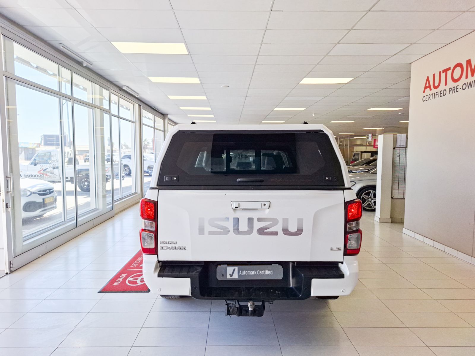 2023 Isuzu D-MAX for sale in Namibia - Used Cars - Kalahari Deals Namibia